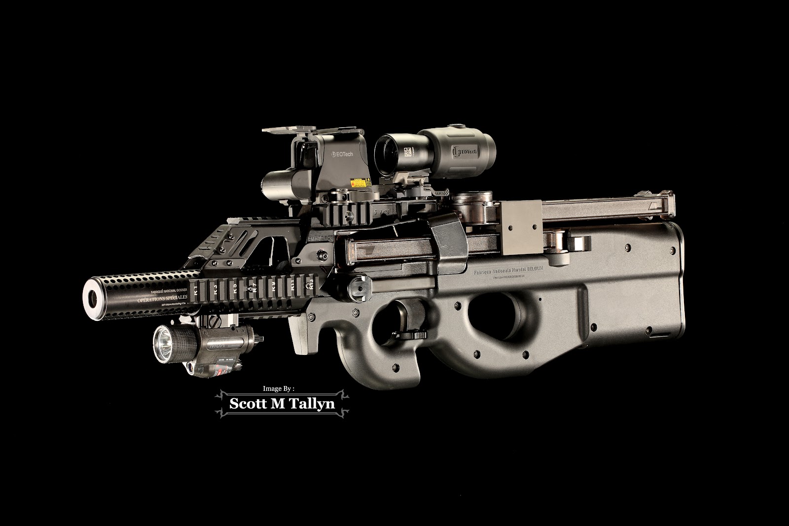 GunShots Photography: FNH PS-90 Bullpup