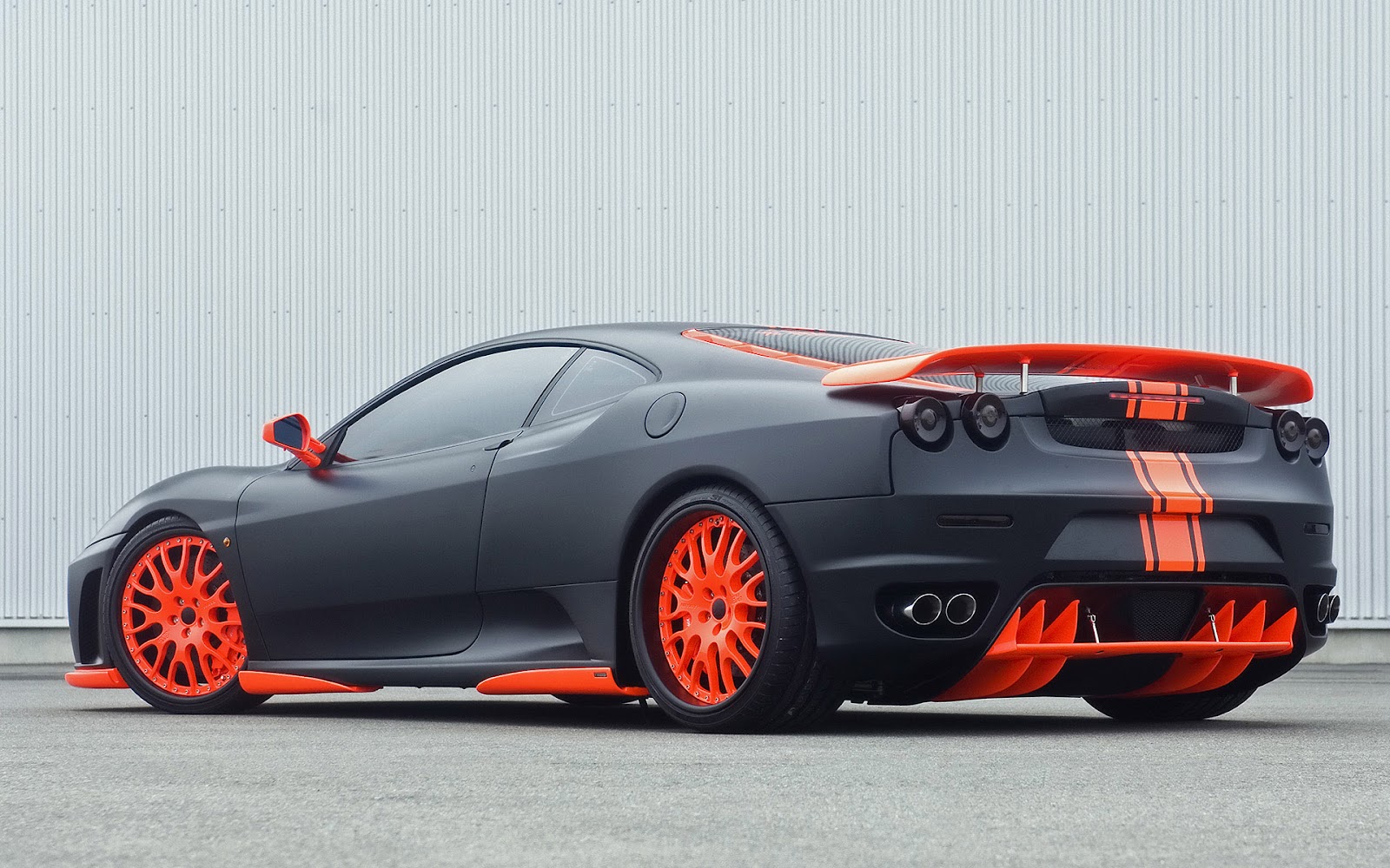 Top 50 Most Dashing And Beautiful FERRARI Car Wallpapers In HD