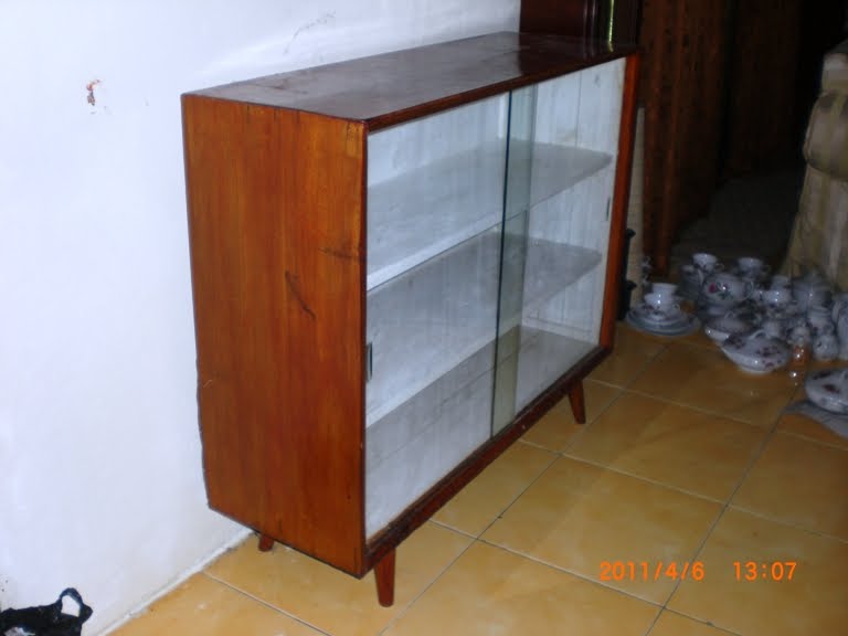 Ezany Galleria...: Almari Lama Untuk Dijual
