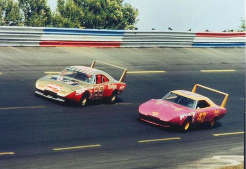 MUSCLE CAR COLLECTION : 1970 Superbird and 1969 Charger Daytona In The ...