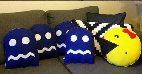 Feltro e Botões: Almofadas inspiradas no jogo pacman com moldes grátis.