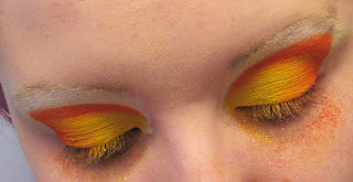 Bumzigana's World of Creativity: Femme Alien/Futuristic Makeup Tutorial