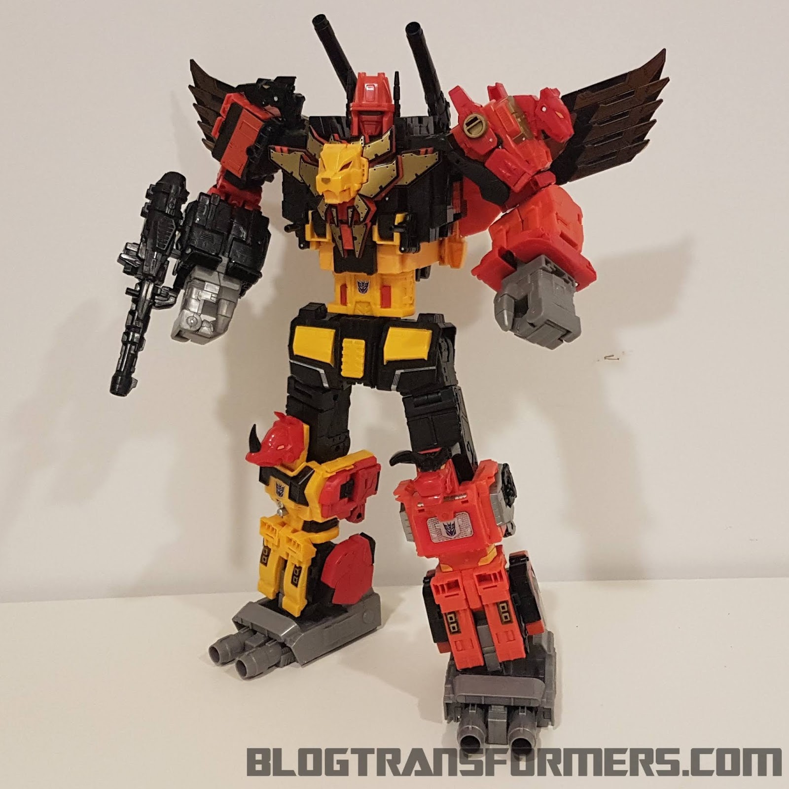 Blog Transformers.com: Power of the Primes Predaking