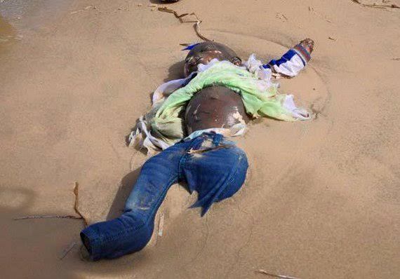 Very sad photos: Body of an immigrant child washes ashore | Welcome to ...