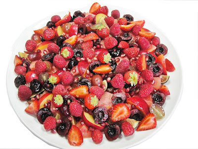 Maryam's Culinary Wonders: 844. Red Fruit Salad