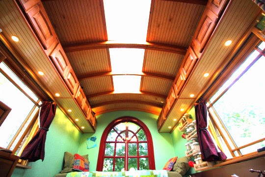 The Flying Tortoise: Lina's Gorgeous Little 'Lucky Penny' House In ...