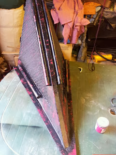 Into the mind of Oddness: Pyramid Head Helmet Tutorial