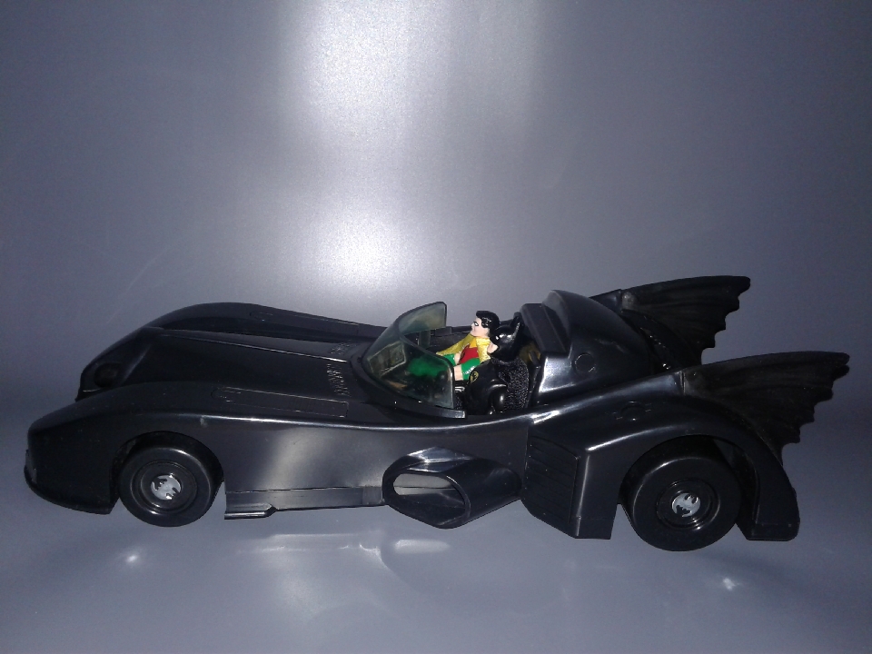 Toy Biz Batman Batmobile