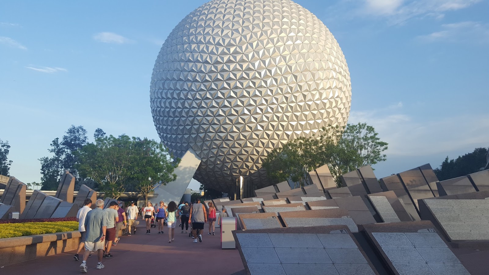 Orlando, part two: 12 hours at Disney World {Magic Kingdom and Epcot}