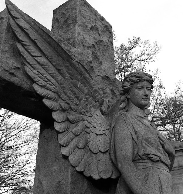 You Could Make That: ANGEL STATUES AT FOREST HOME CEMETERY