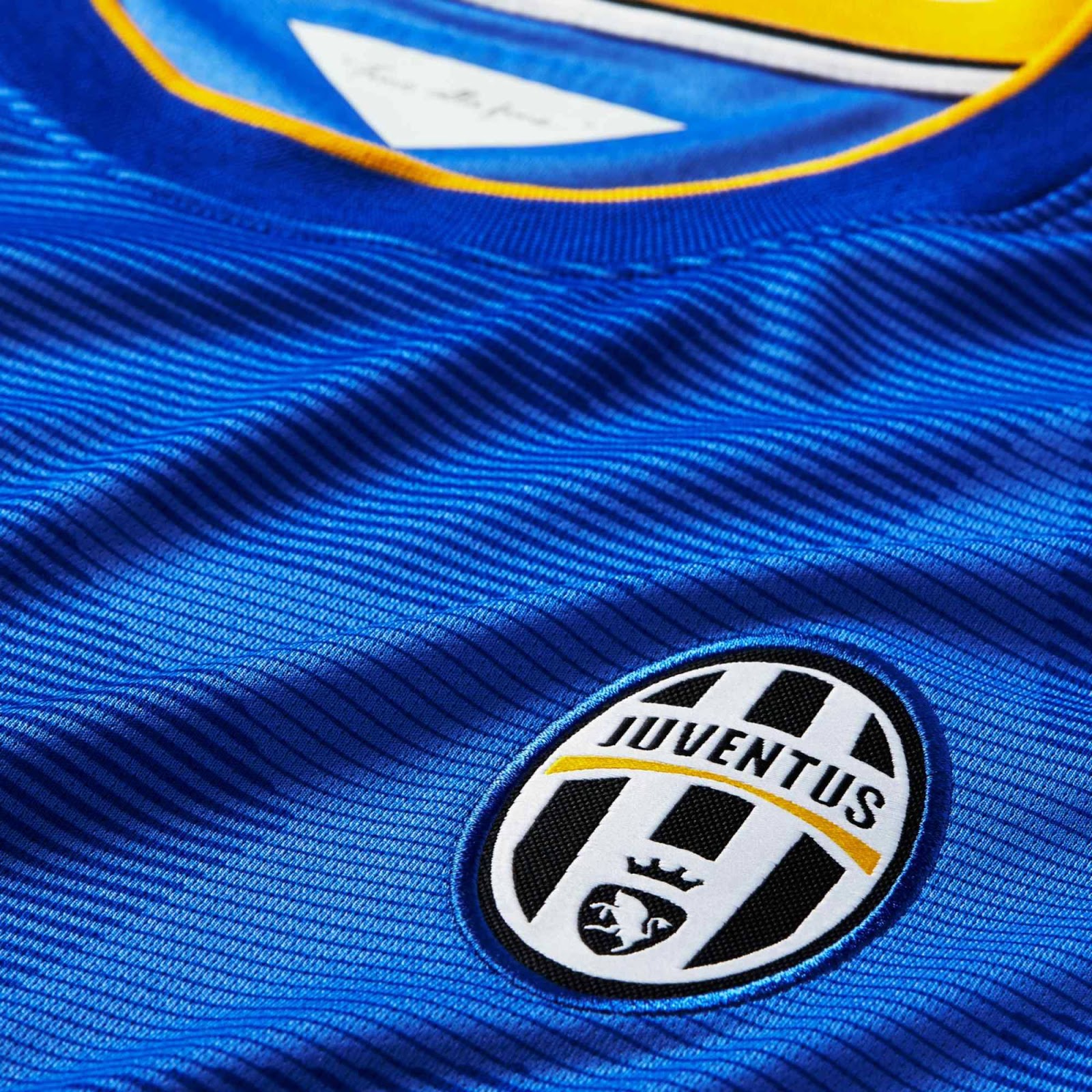 New Nike Juventus 14-15 Kits - Footy Headlines