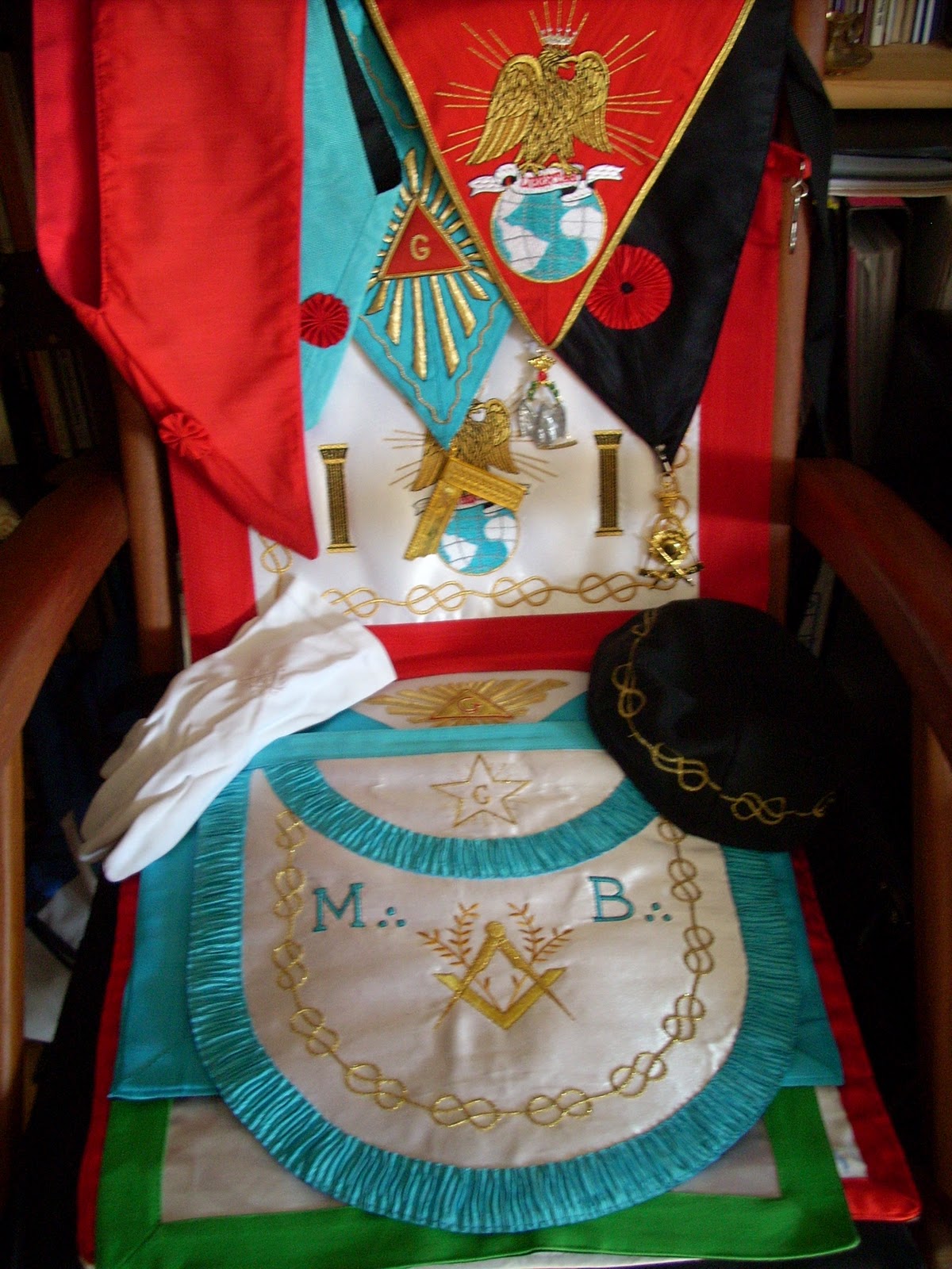 ORDEN DE MASONES: Rito Frances Moderno