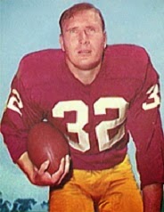 Today in Pro Football History: 1962: Eagles Trade Billy Barnes to Redskins in Four-Player Deal