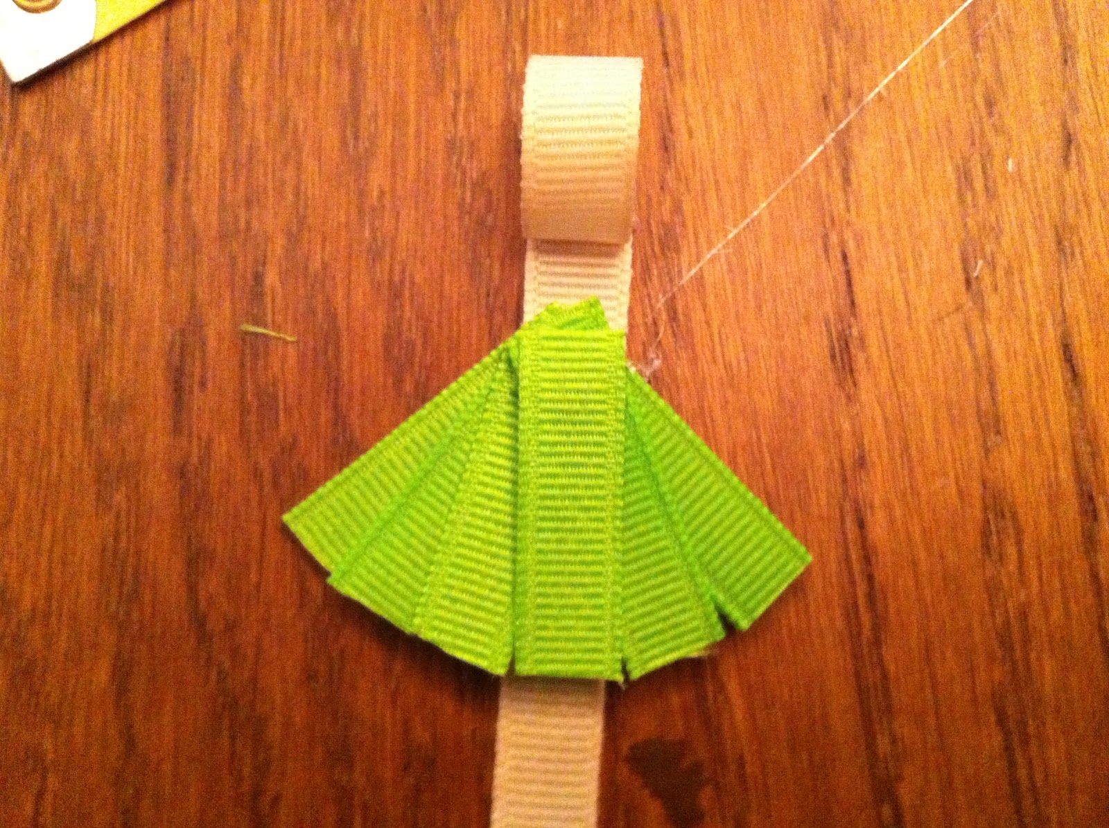 Grosgrain: Day 4: Tinkerbell Disney Inspired Princess Ribbon Sculpture