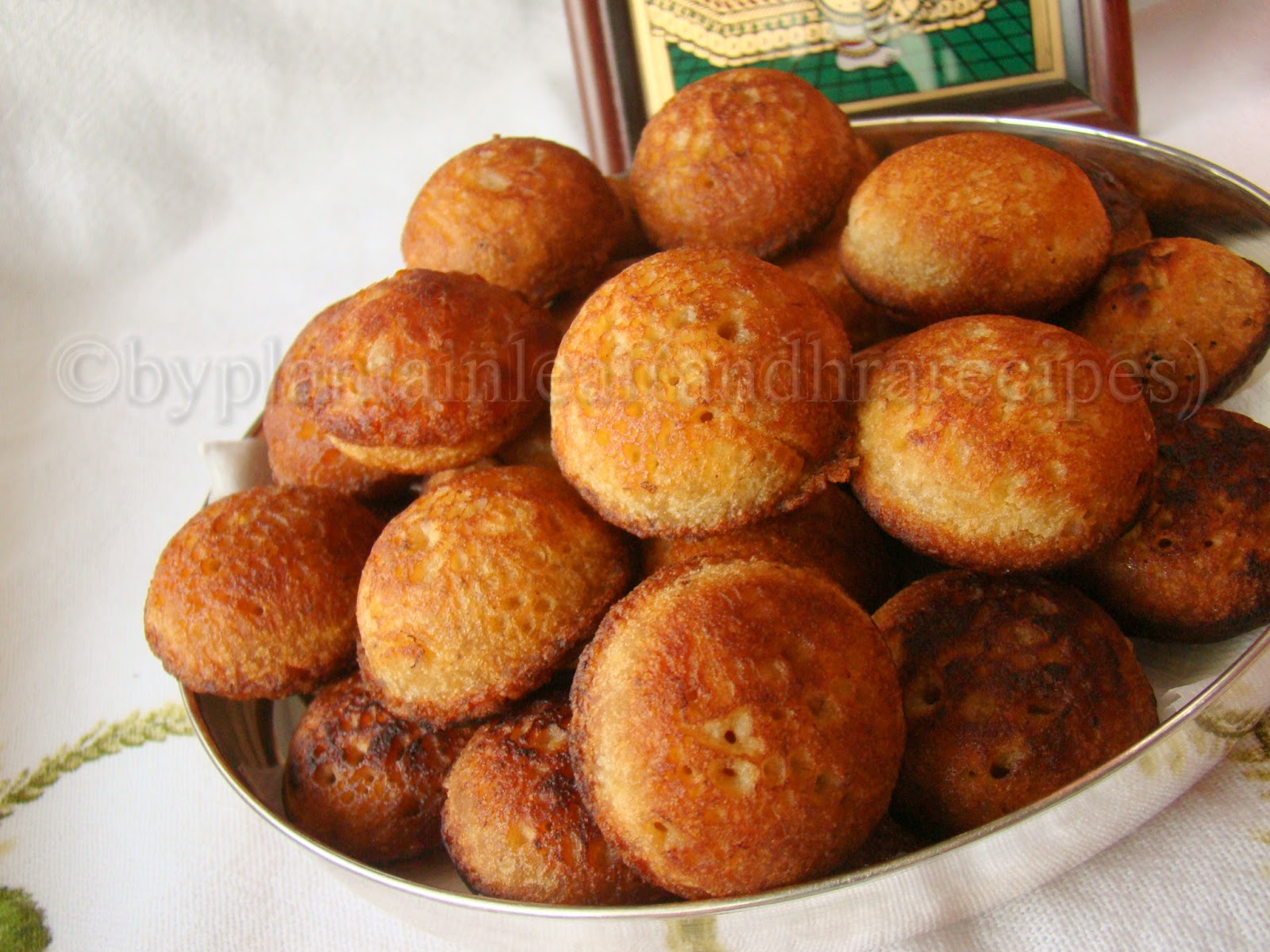 plantain leaf(Andhra Recipes): Unniyappam