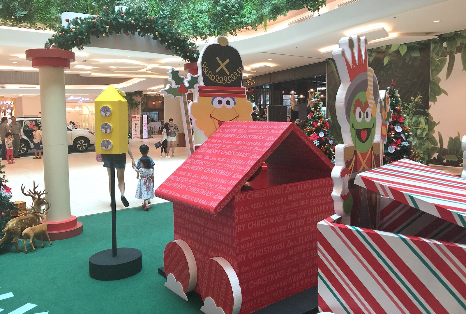 Faith Luv 2 Eat N Travel : Sesame Street at The Starling Mall ...