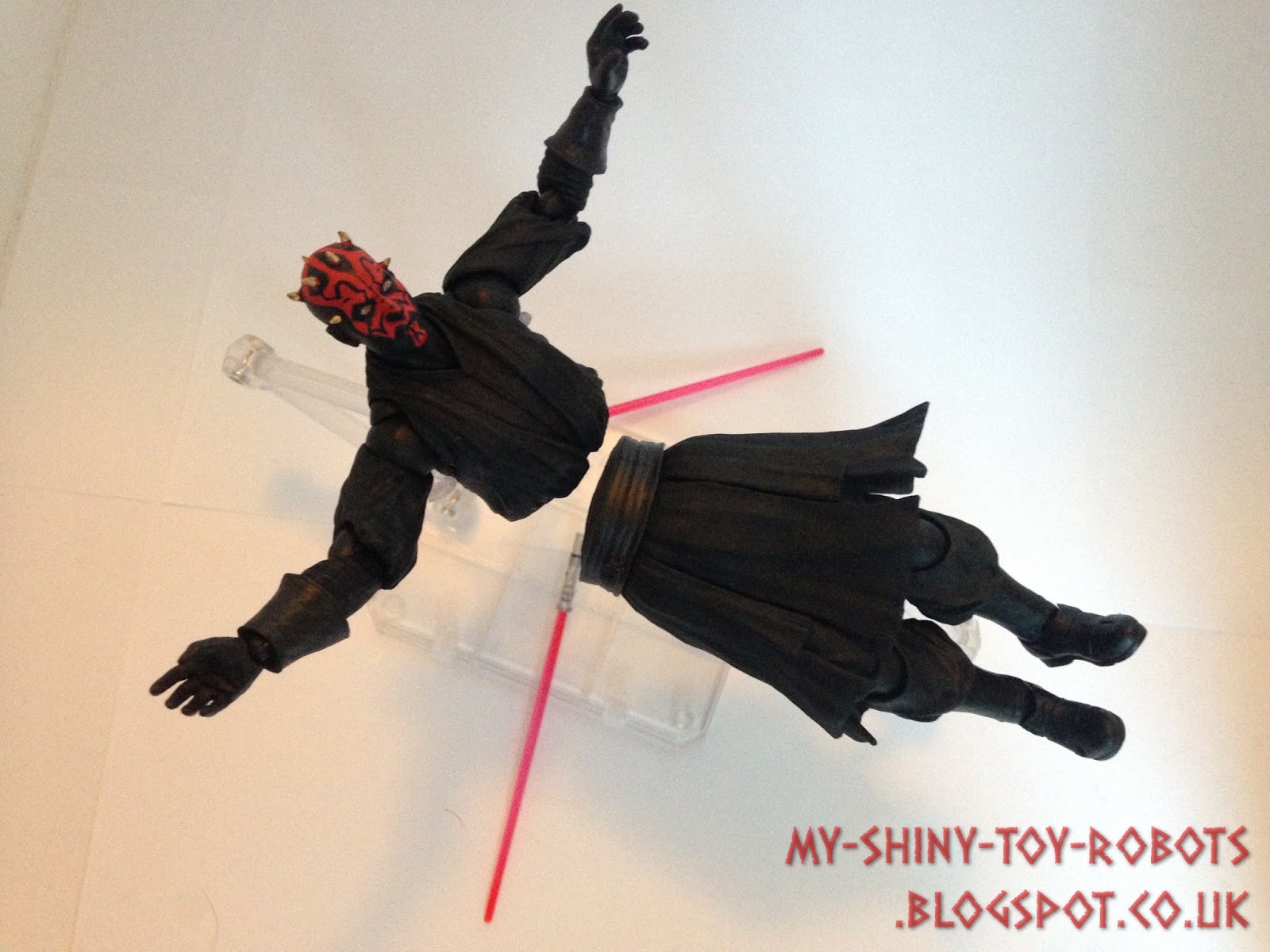 My Shiny Toy Robots: Toybox REVIEW: S.H. Figuarts Darth Maul