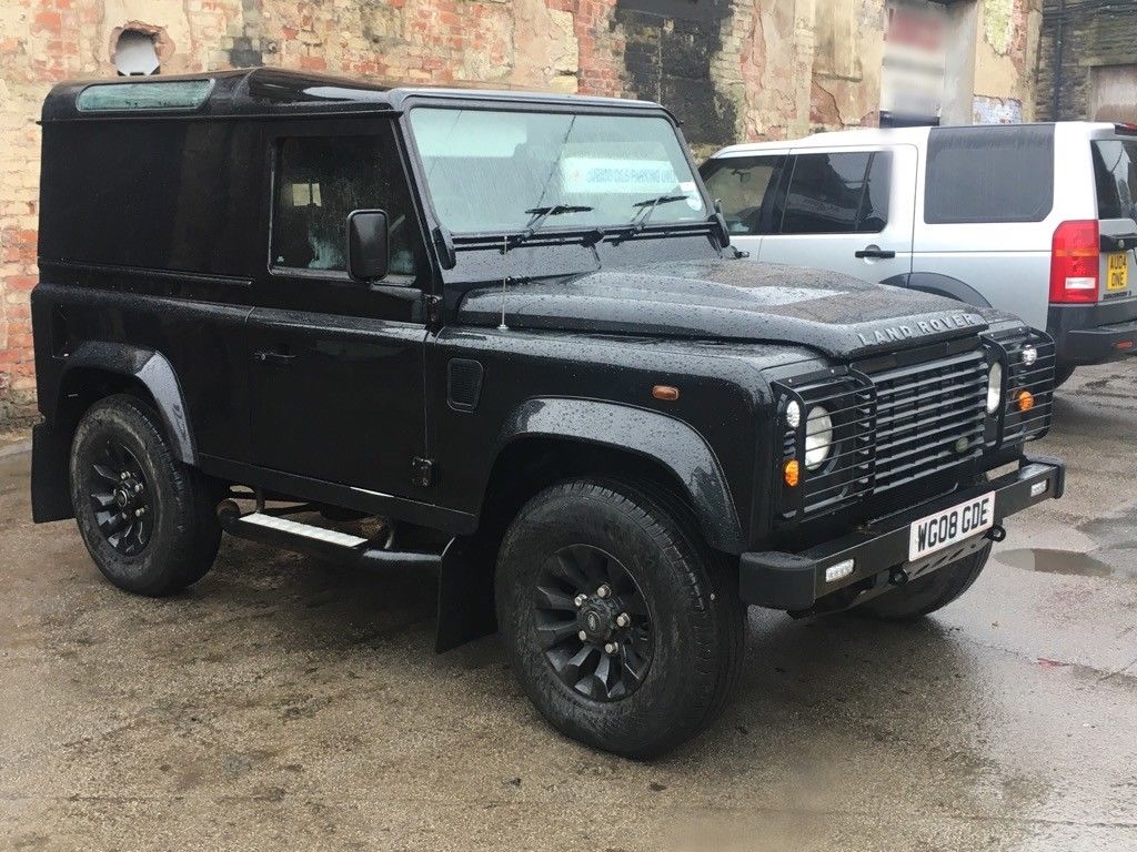 Landrover Defender: LAND ROVER DEFENDER 90 COUNTY 2.4 TDCi BLACK - NO ...