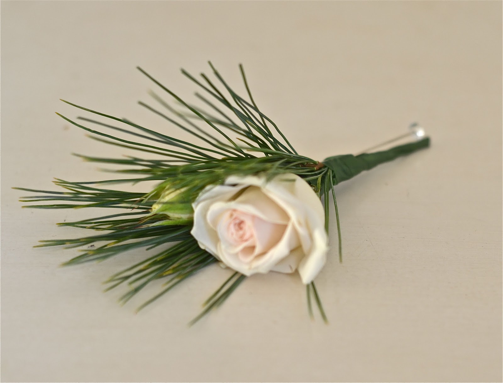 Wedding Flowers Blog: Lucy's Winter Wedding Flowers, Monkey Island