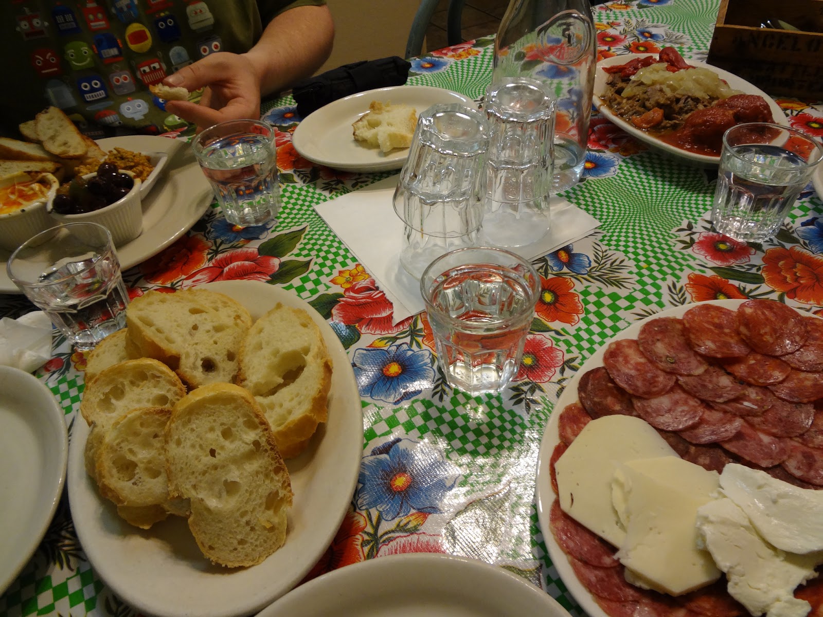 Back to Berlin...and BEYOND: Offbeat Seattle Attraction: Salumi Artisan ...