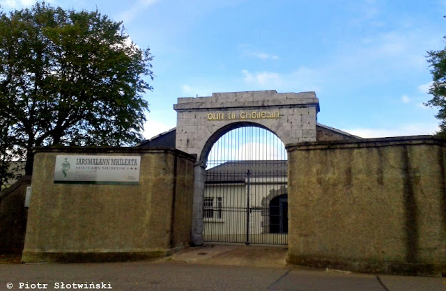 piotrslotwinski.com: Cork: Collins Barracks czyli muzeum w koszarach