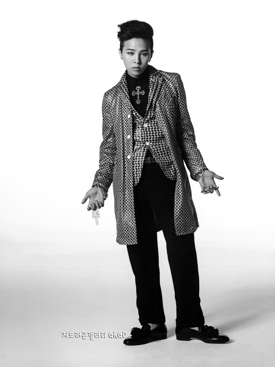 G-Dragon: HQ Scans of ALIVE Japanese Version [PHOTOS] | Bigbang Updates