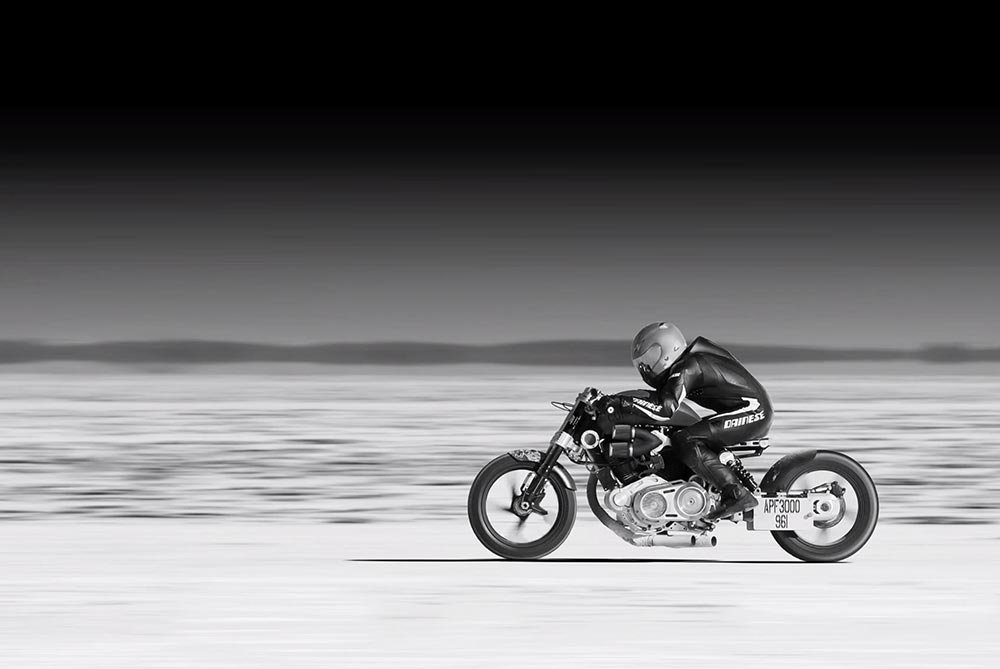 Confederate X132 Hellcat at the Salt Flats | MAS BOIM