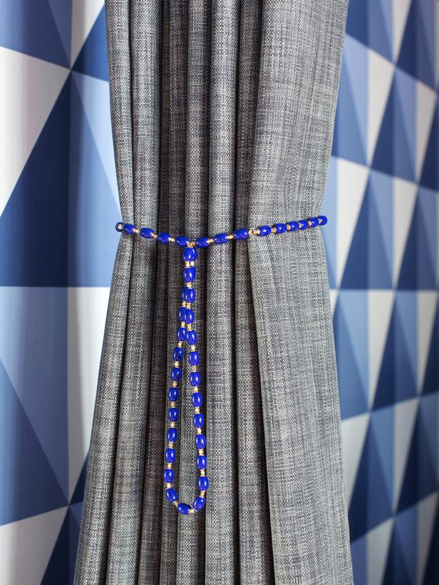 Creative Ways to Make a Curtain Hardware by Using Household Items ...