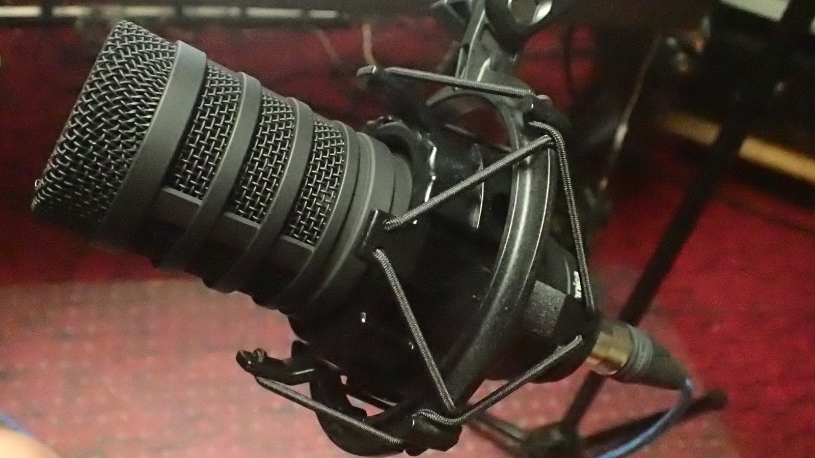 Ty Ford Audio and Video: Audio-Technica BP40 Large Diameter Dynamic Mic