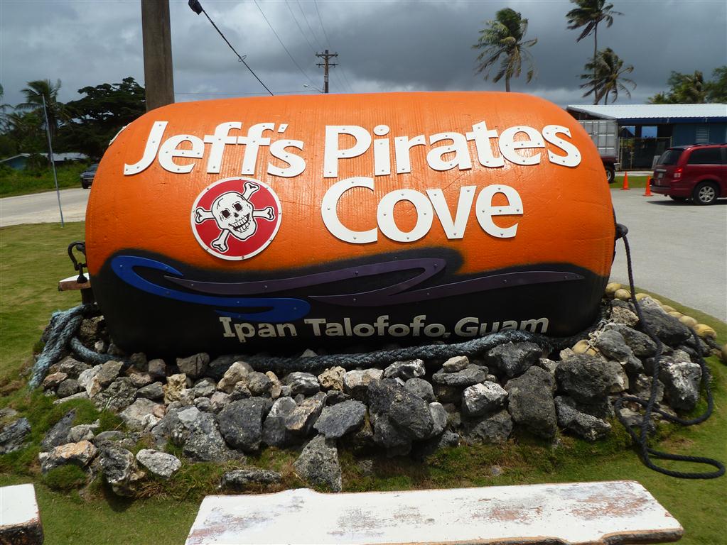 BBQGuam: Jeff's Pirates Cove, Ipan Talofofo, Guam