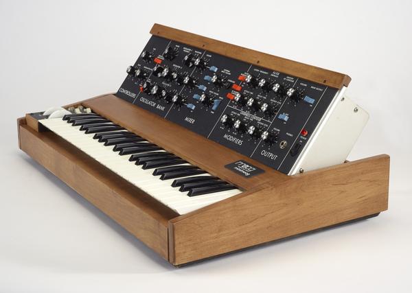 MATRIXSYNTH: Bob Moog Foundation Raffle for a Minimoog Signed by Rick ...
