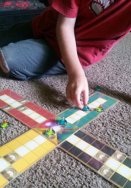 Glimmercat Education: A Game of Ancient India : Pachisi