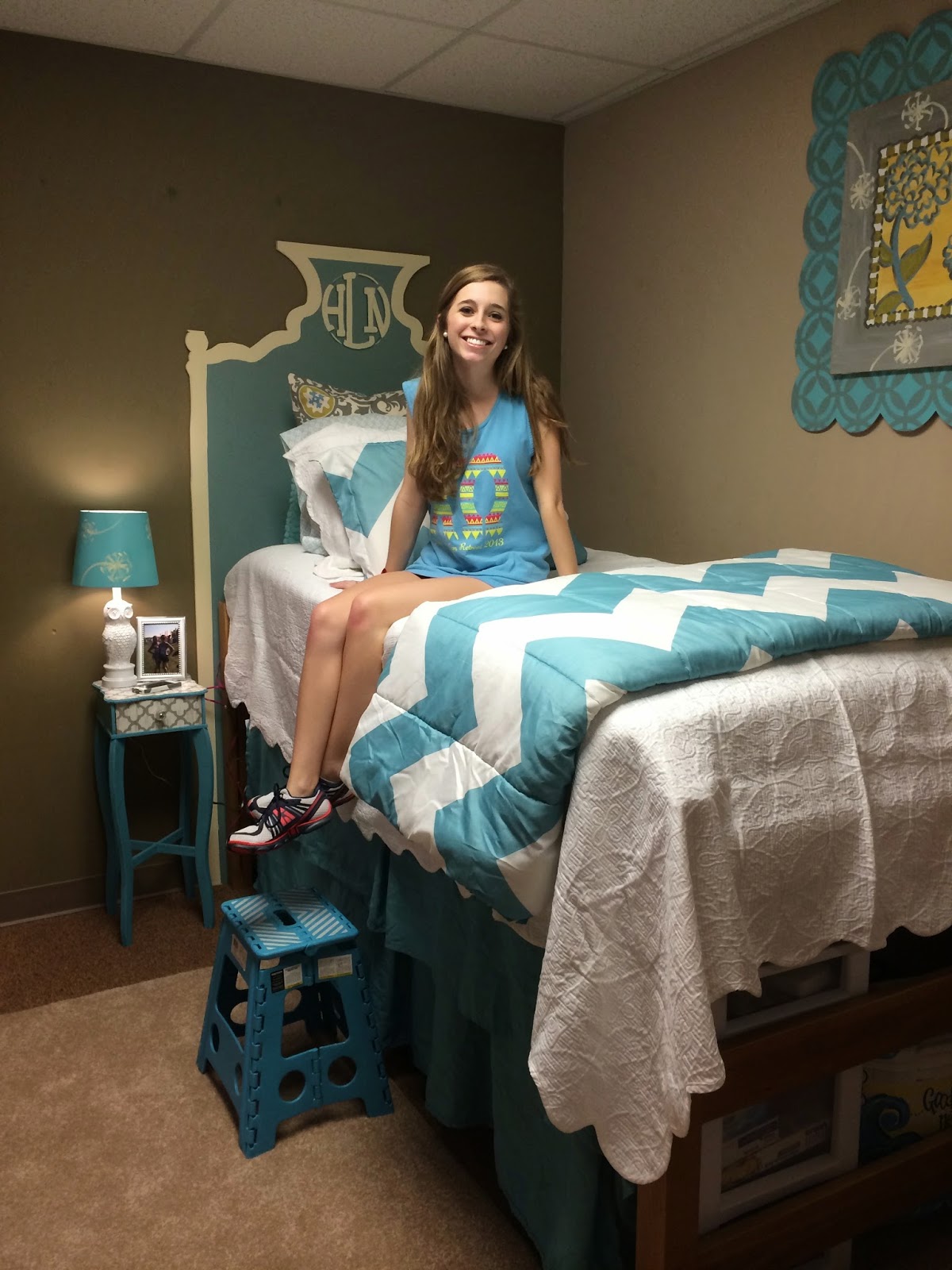 My Life As Hayden: Sophomore Dorm Room
