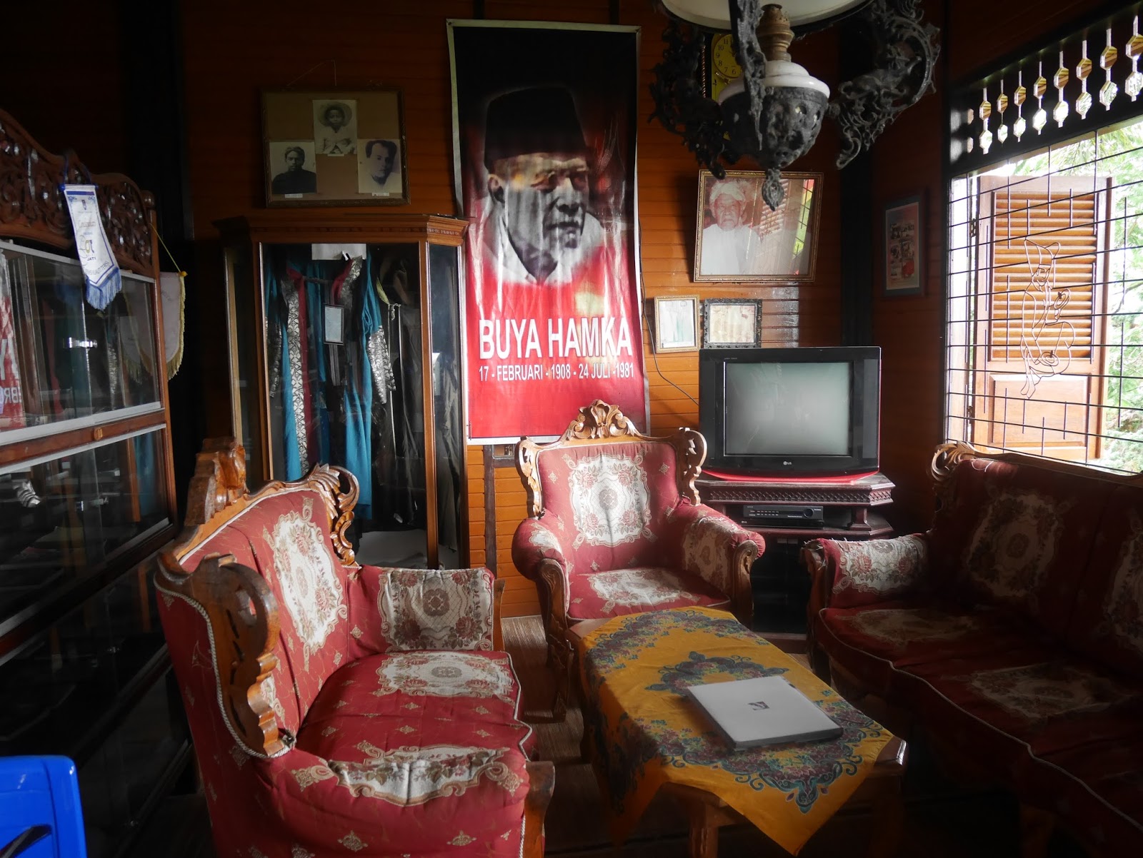 Kau Yang Satu: RUMAH BUYA HAMKA DI BUKIT TINGGI SUMATERA BARAT