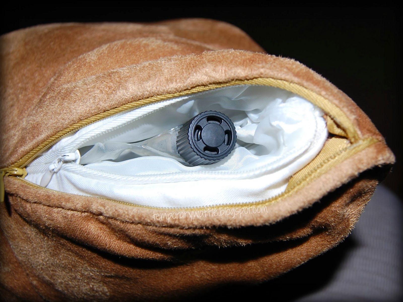 Temporary Waffle: Qi Orthopedic Pillow Review