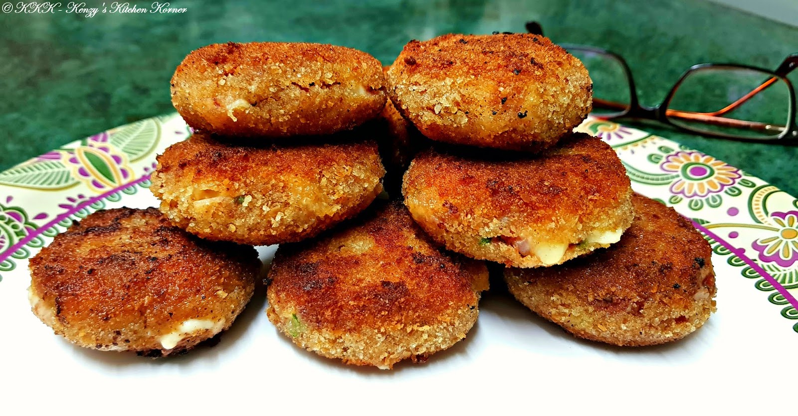 Kenzy's Kitchen Korner... : Cheesy Corned Beef Cutlets