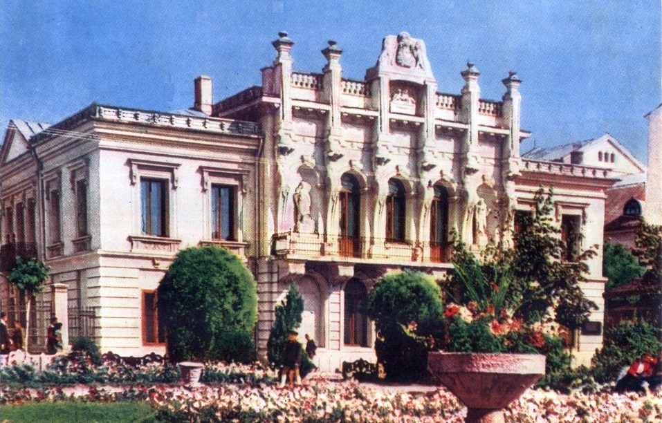 Turist în Orașul Iași (Iassy/Jassy): Strada Lapusneanu