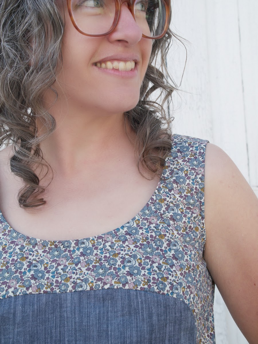 Fancy Tiger Crafts: Jaime's Polly Top