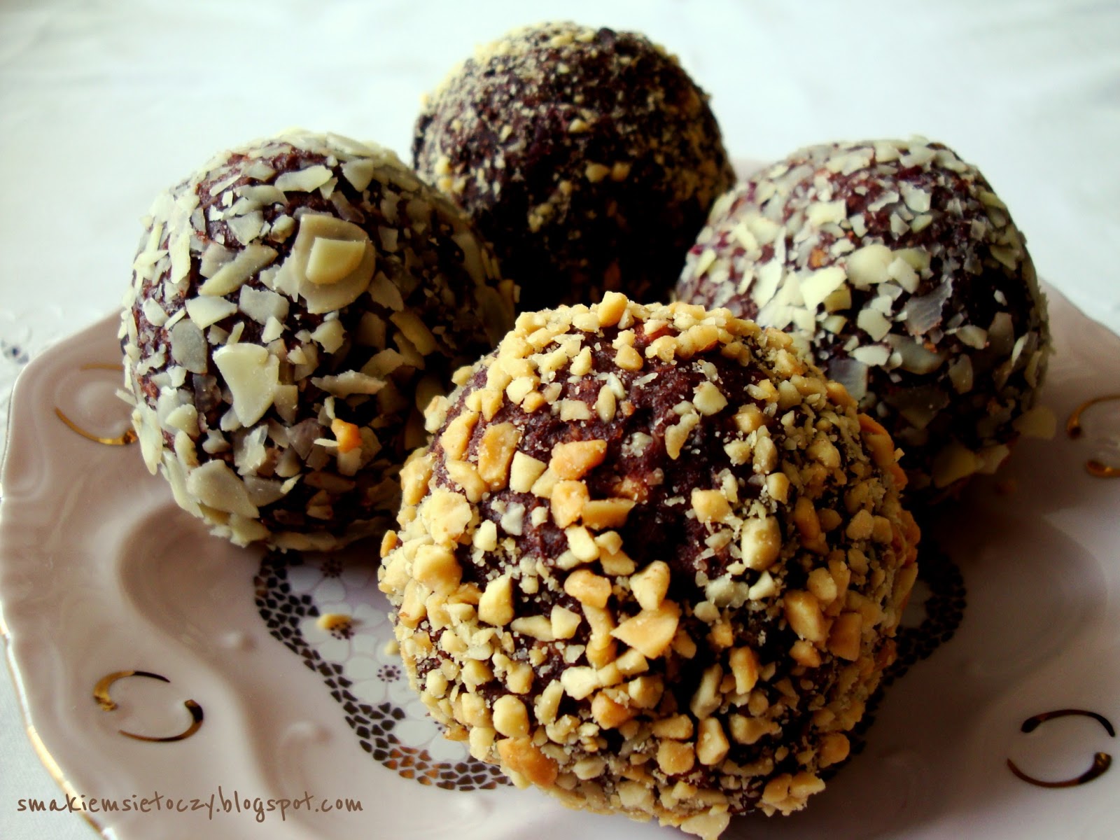 Życie smakiem się toczy...: Bajaderki