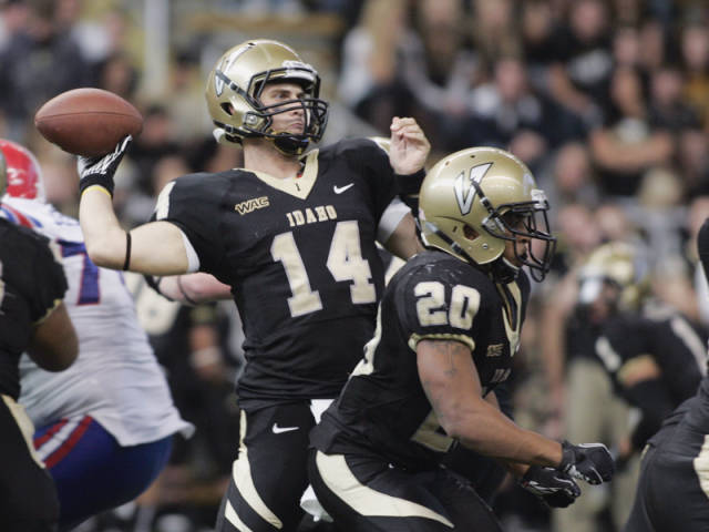 Rick Lay's NCAA Football Uniform Reviews: 2011 Idaho Vandals