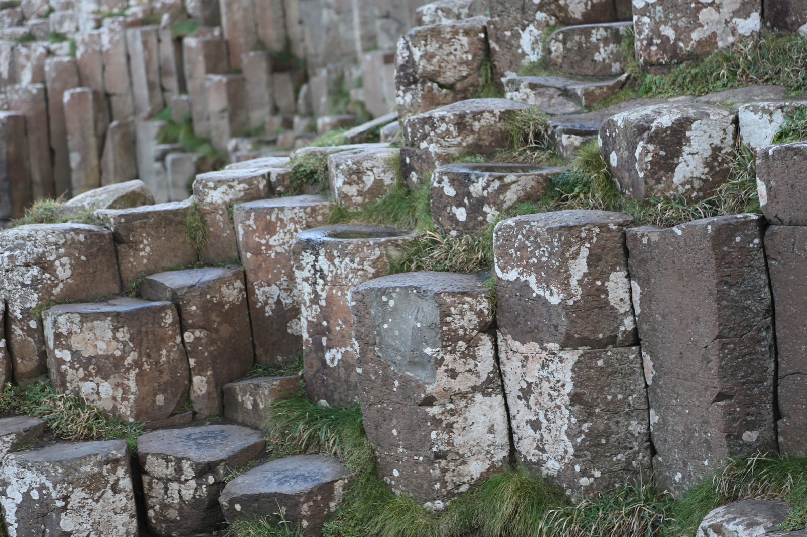 voussoirs: GIANT'S GATEWAY