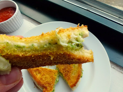 Hardly Housewives: Grown Up Italian Dunkers