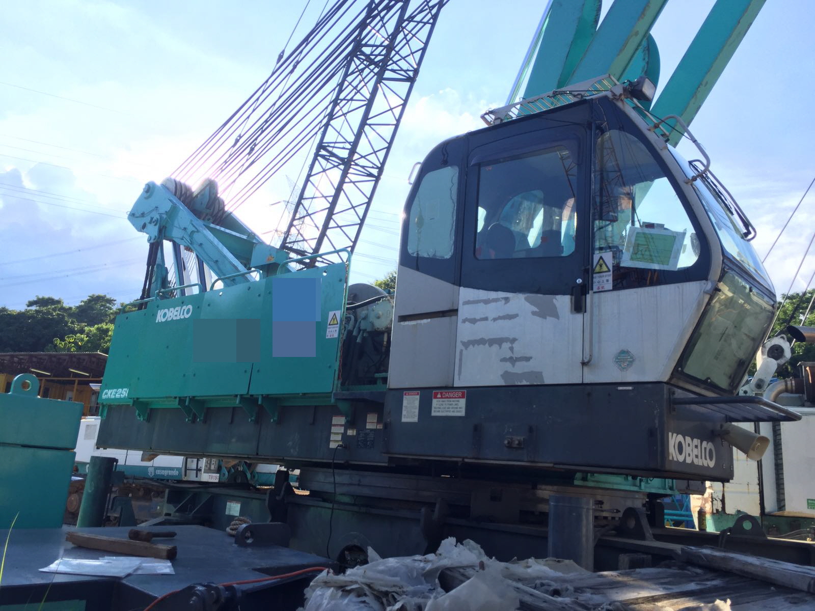 JackCon Global: Used Crawler Crane KOBELCO CKE2500