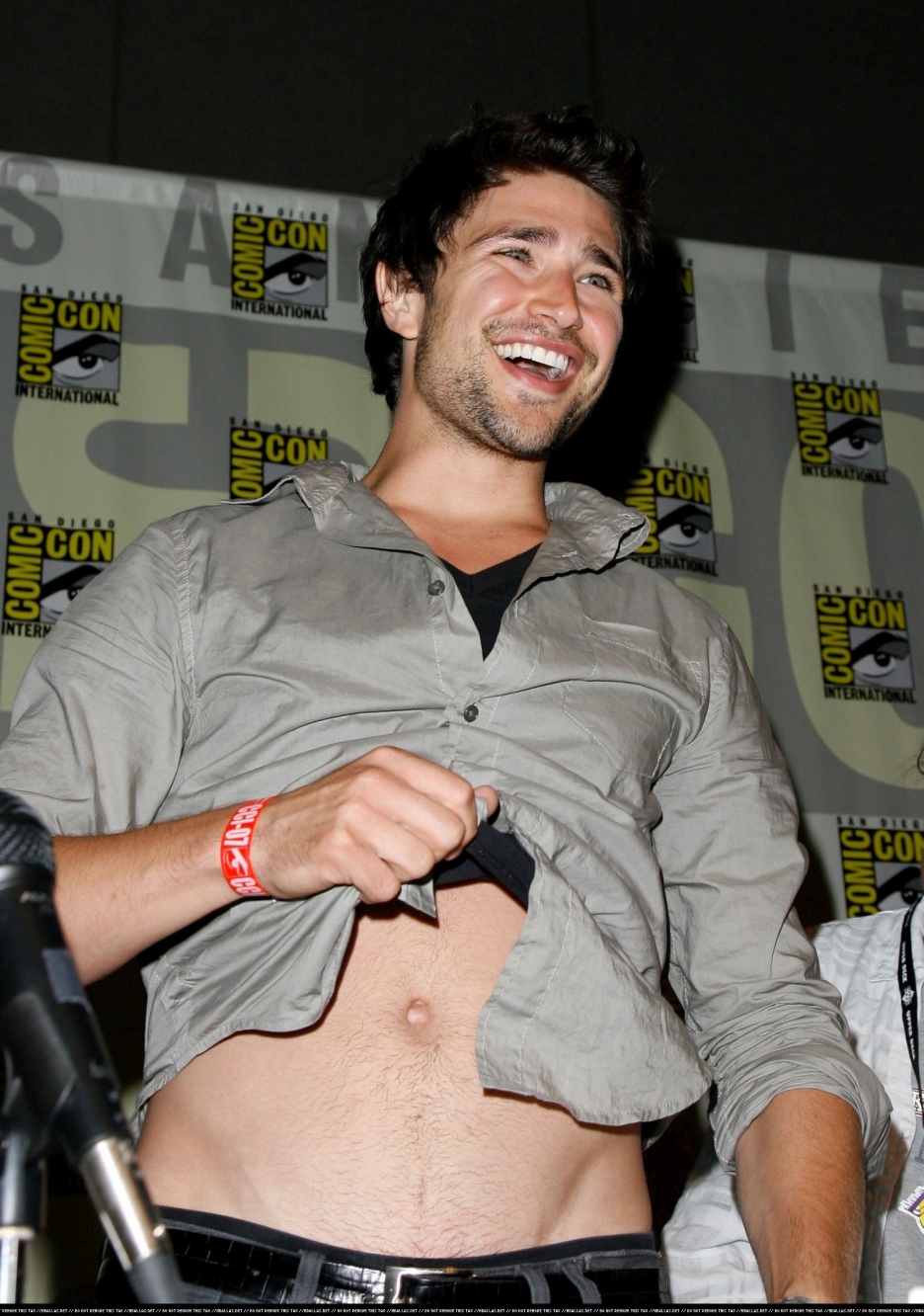 Matt Dallas comes out - Fringues de séries