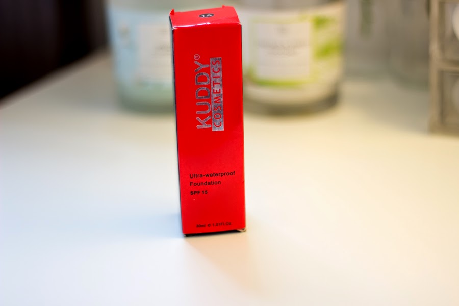 FashStyleLiv: Kuddy Cosmetics Ultra Waterproof Matte Foundation Review