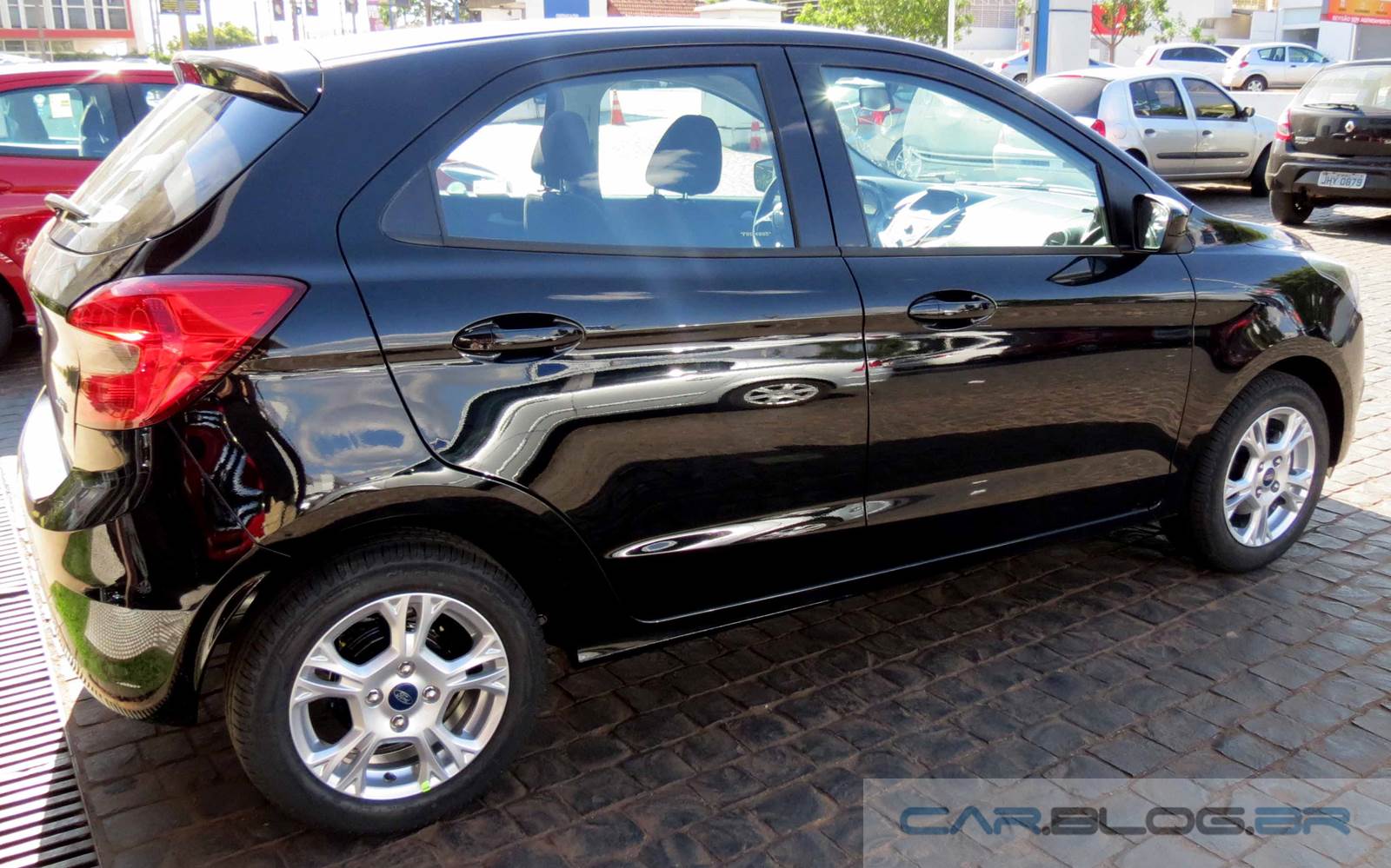 Novo Ford KA SEL: vídeo, consumo, preço e especificações