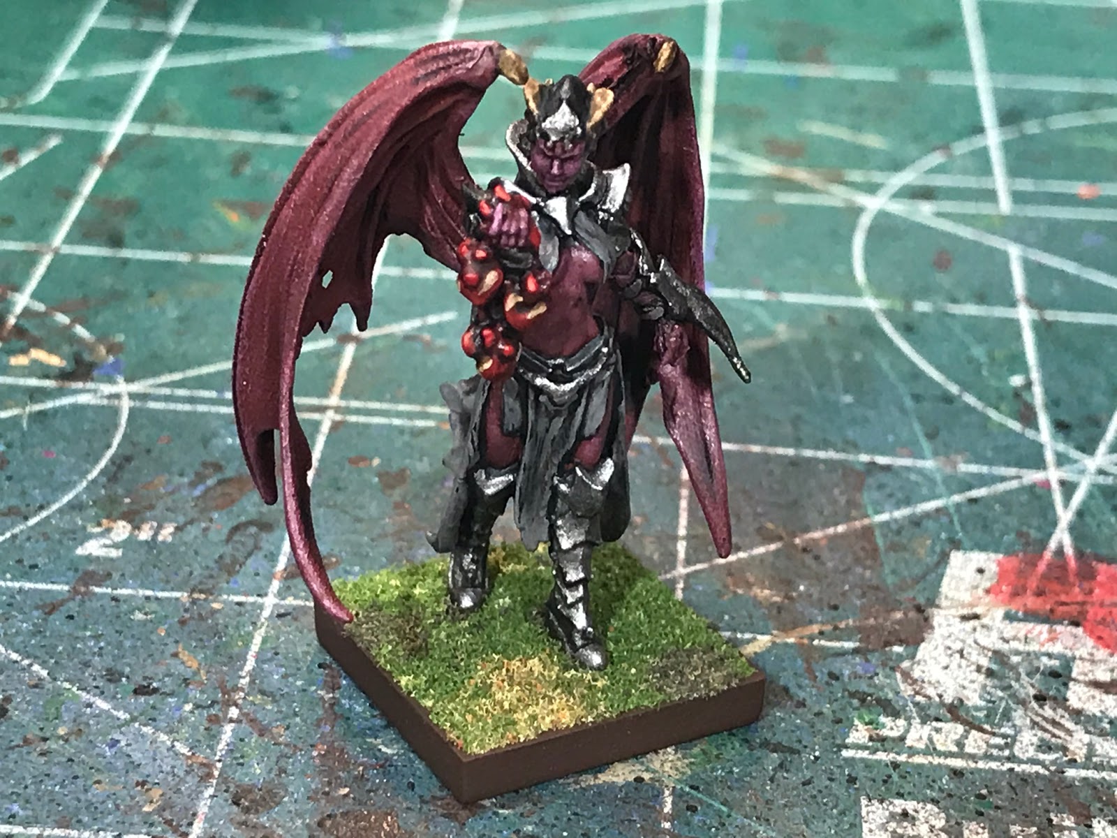 Sean's Gaming and Shooting Blog: Painting Abyssal Seductress Model from ...