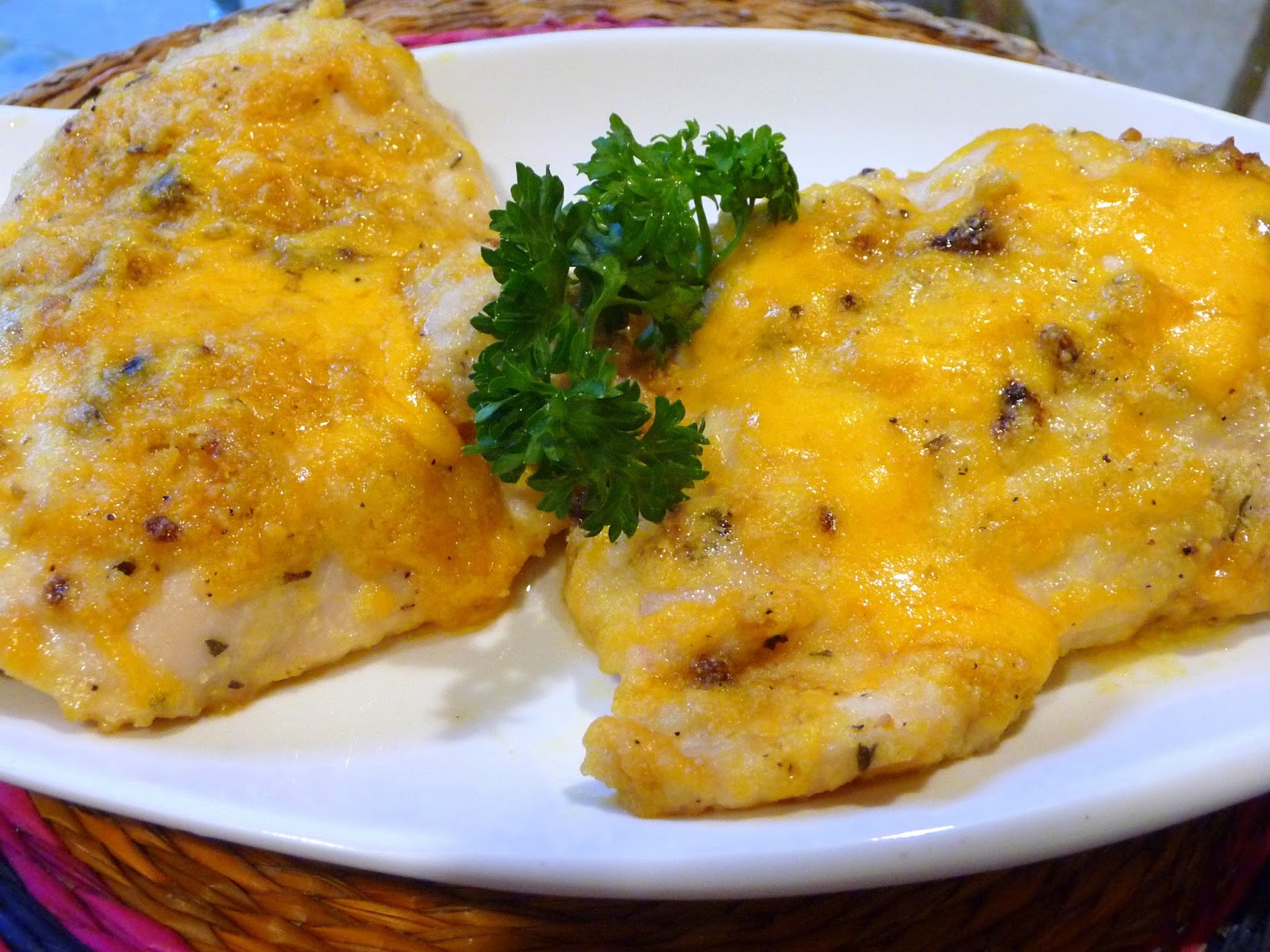 GARLIC BUTTER CHEDDAR CHICKEN