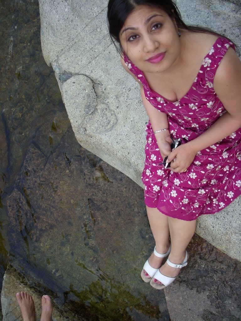 Beautiful Desi Girls Aunty Mallu Pics