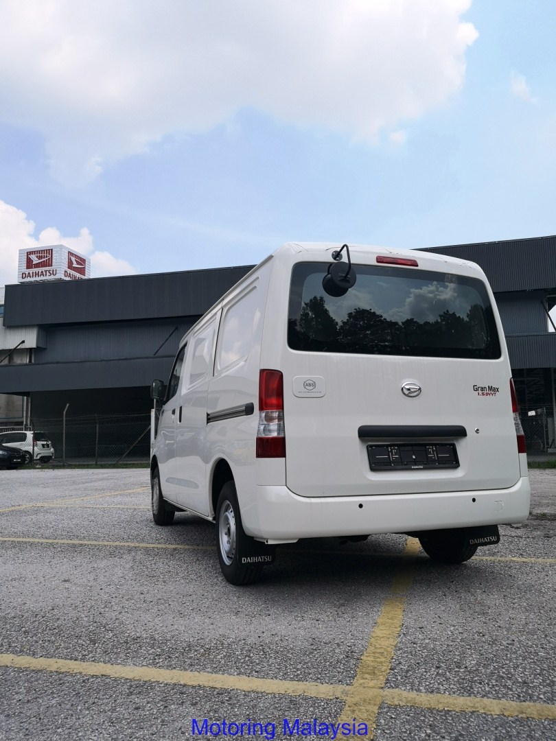 Motoring-Malaysia: The Daihastu Gran Max Panel Van with Automatic ...